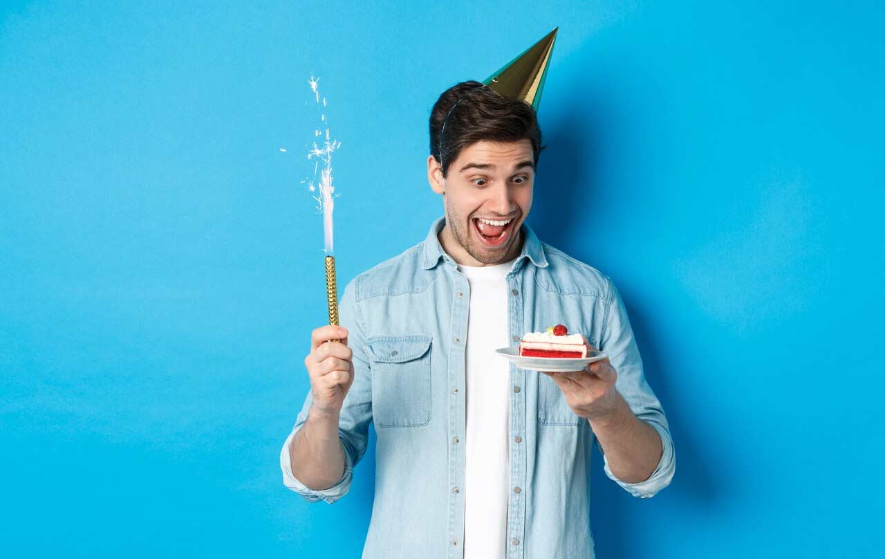 Mesaje de la multi ani pentru barbati. Urari si felicitari. Sms