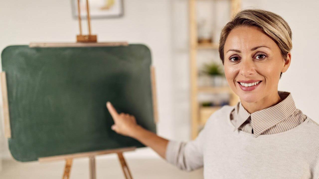 Mesaje pentru profesori la început de an școlar. Urari. Idei noi