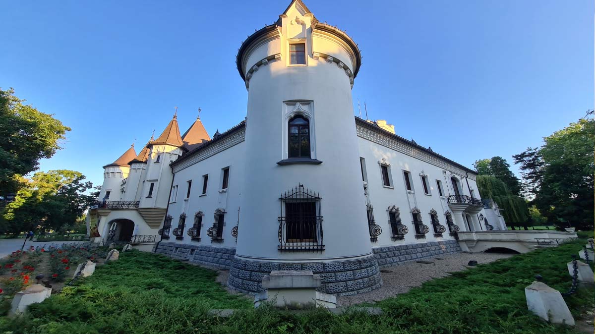 Contact Castelul Károlyi Carei 2026: Program și Bilete Online