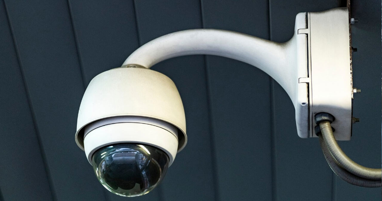 Montare camere video bloc 2026: Legea GDPR și acord vecini